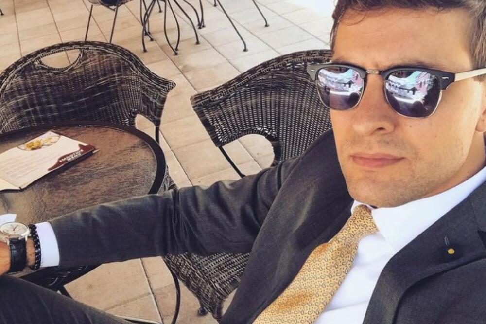 Ministar Edin Đerlek obilazi klubove sa prijateljima iz Beograda ...